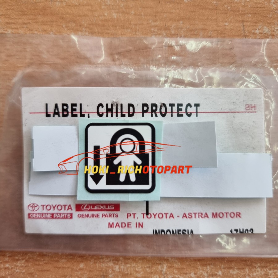 Jual Stiker LABEL CHILD PROTECT Innova Reborn Fortuner Vrz Innova Zenix ...