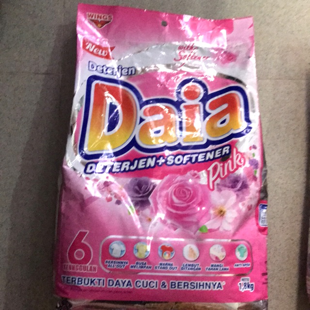 Jual Daia Detergent + Softener 1,8kg | Shopee Indonesia