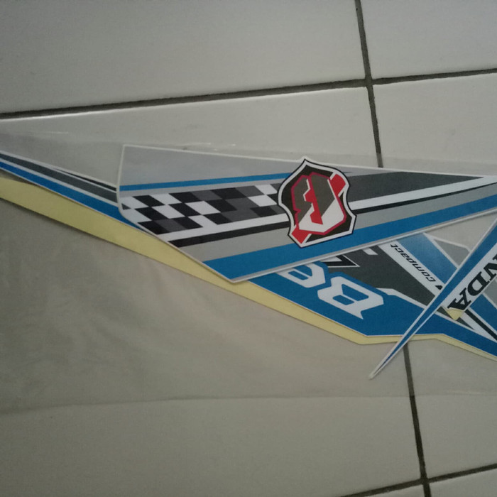 Jual stiker striping honda beat 2018 putih | Shopee Indonesia