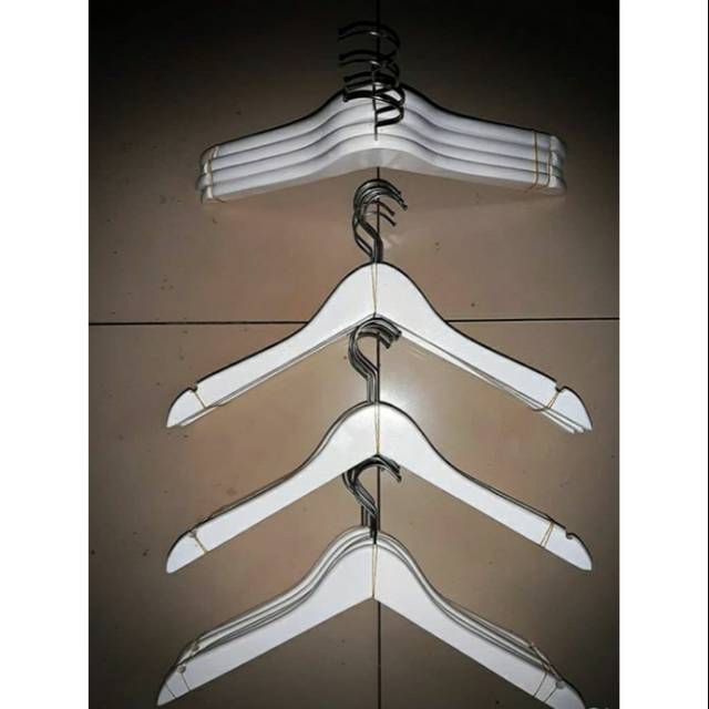 Jual Hanger kayu warna putih dws ( 1 biji) | Shopee Indonesia