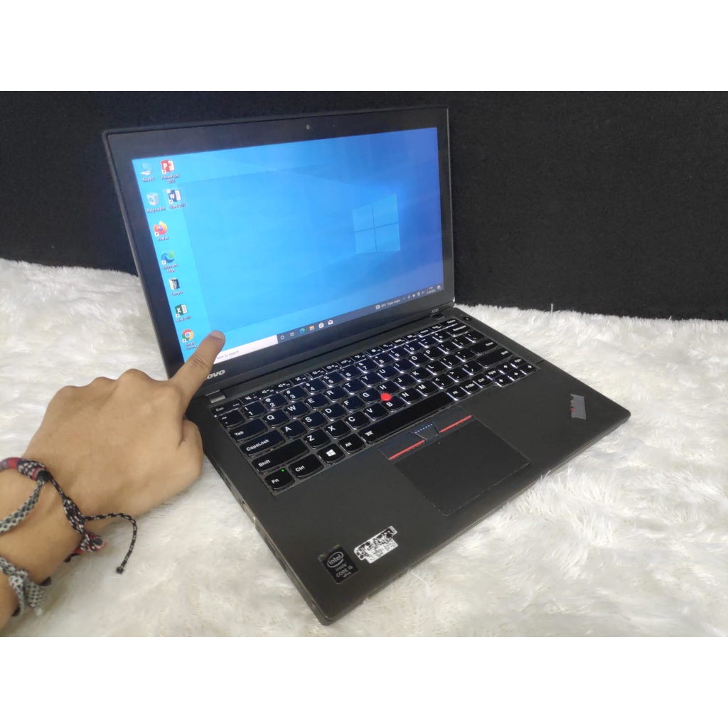 Jual Laptop Lenovo Thinkpad Core i5 Gen5- RAM 8GB - SSD 256GB - TOUCHSCREEN | Shopee Indonesia
