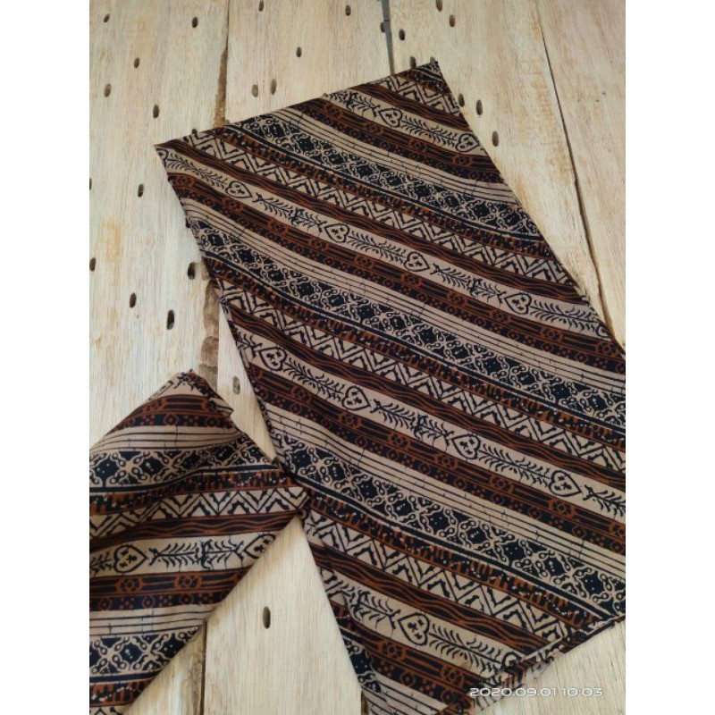 Jual KAIN BATIK LAWASAN KAIN BATIK GENESAN SENO LIRIS | Shopee Indonesia