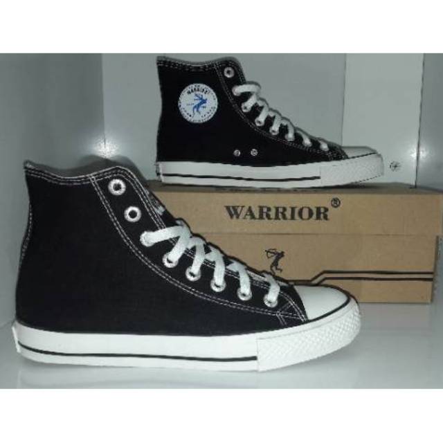 Jual SEPATU WARRIOR / SEPATU WARIOR SPARTA HC BLACK / WHITE | Shopee ...