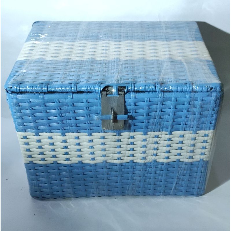 Jual keranjang belakang sintetis honda c50 c70 c90 warna biru | Shopee ...