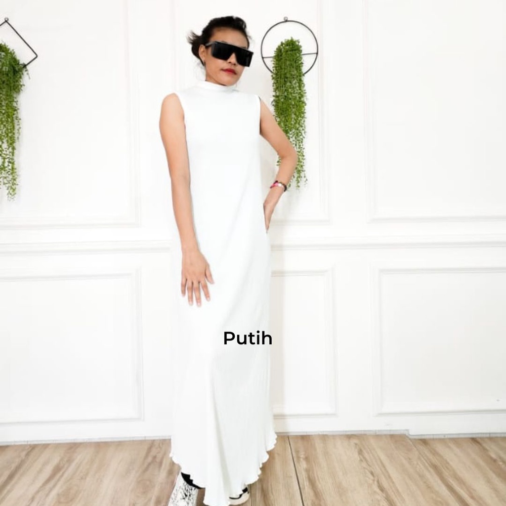 Jual INNER DRESS PLISKET PREMIUM /SLEEVELESS LONG DRESS/INNER PLISKET ...