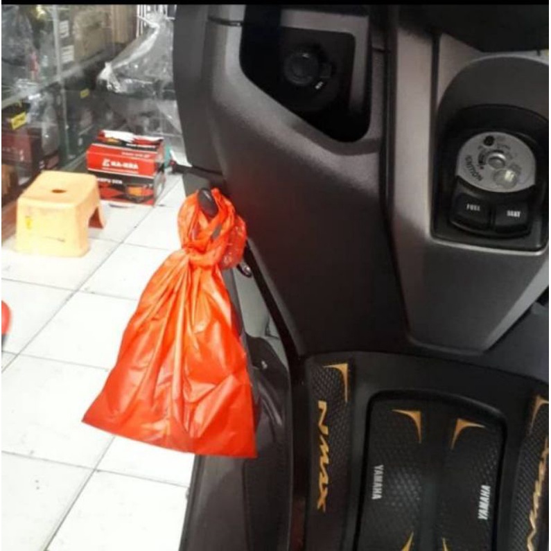 Jual GANTUNGAN BARANG YAMAHA all NEW NMEX 2020/2022 cantolan barang all ...