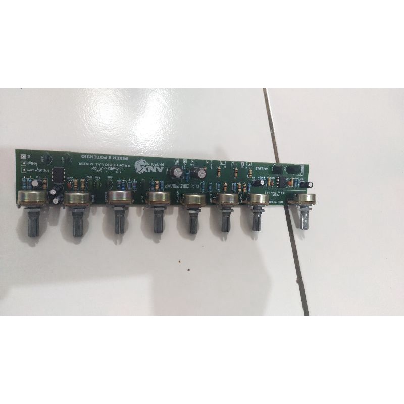 Jual penguat mic mixer 8 potensio//gain/high/middle/low/monitor/effect ...
