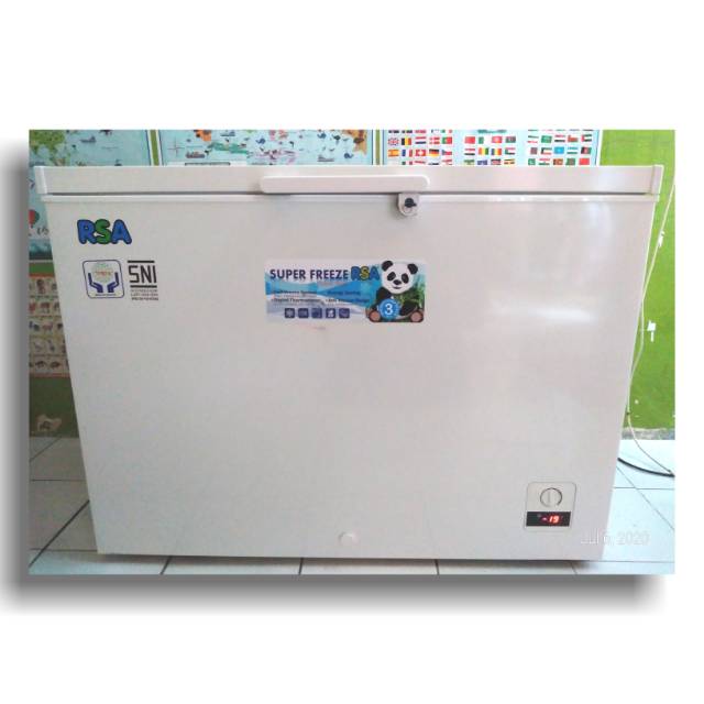 Jual Chest Freezer Box RSA CF310 300 liter Masih Garansi Kulkas Frozen ...