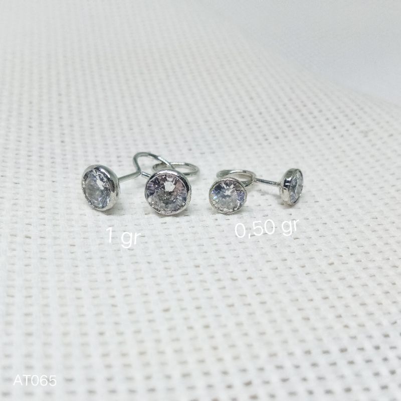 Jual Anting Toge Putih / Gold Perak 925 Lapis Mas Putih - AT065 | Shopee Indonesia