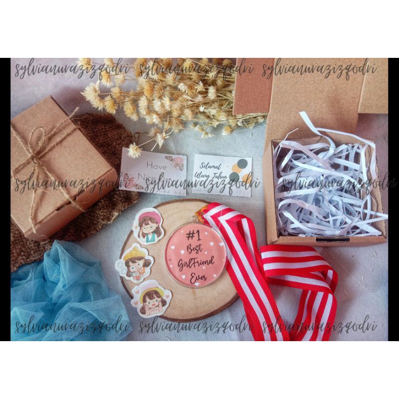 Jual Girlfriend gift, Mendali Custom, Mendali Ulang Tahun, Mendali ...
