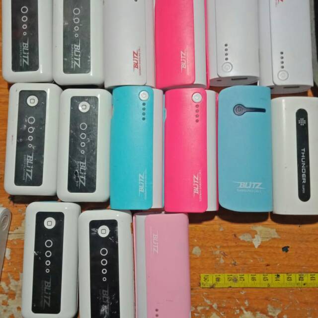 Jual Casing Power bank isi 2 baterai random tanpa baterai | Shopee ...