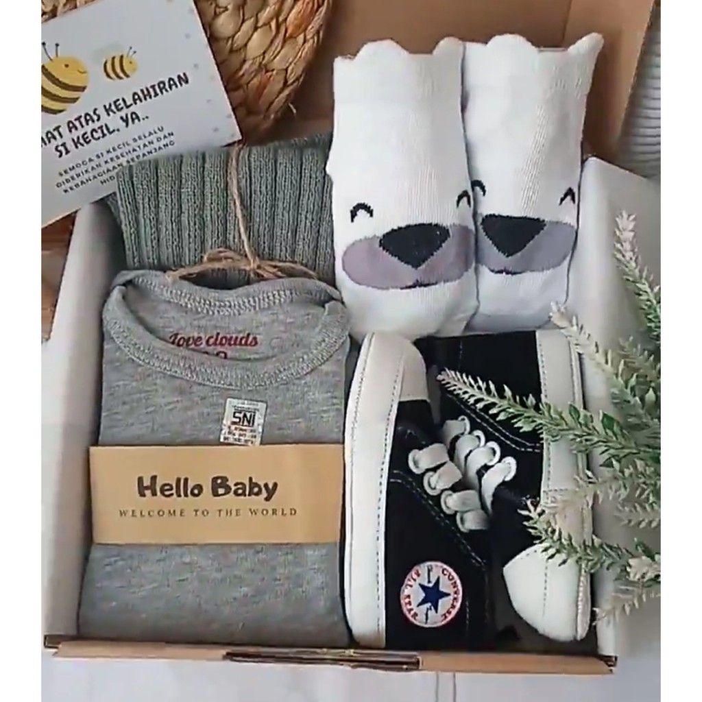Jual Hampers Gift Box Bayi Parcel Perlengkapan Bayi Cewek Dan Cowok ...