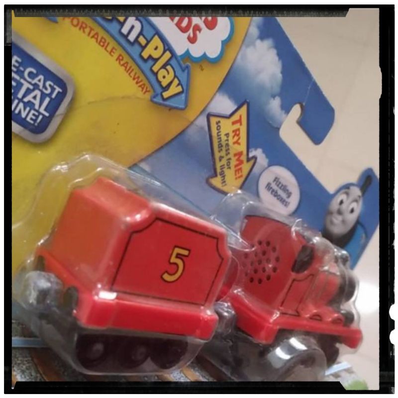 Jual Thomas & Friends James magnet ( mati ) | Shopee Indonesia