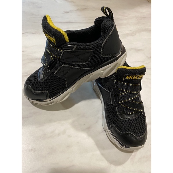 Jual sneakersAnak | Shopee Indonesia