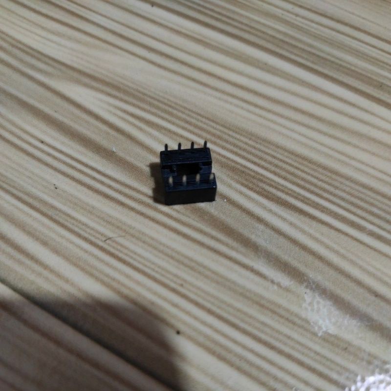 Jual socket ic 8pin 4x2 baca deskripsi. | Shopee Indonesia