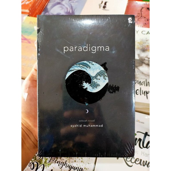 Jual Buku Novel Remaja : PARADIGMA | Syahid Muhammad | Shopee Indonesia