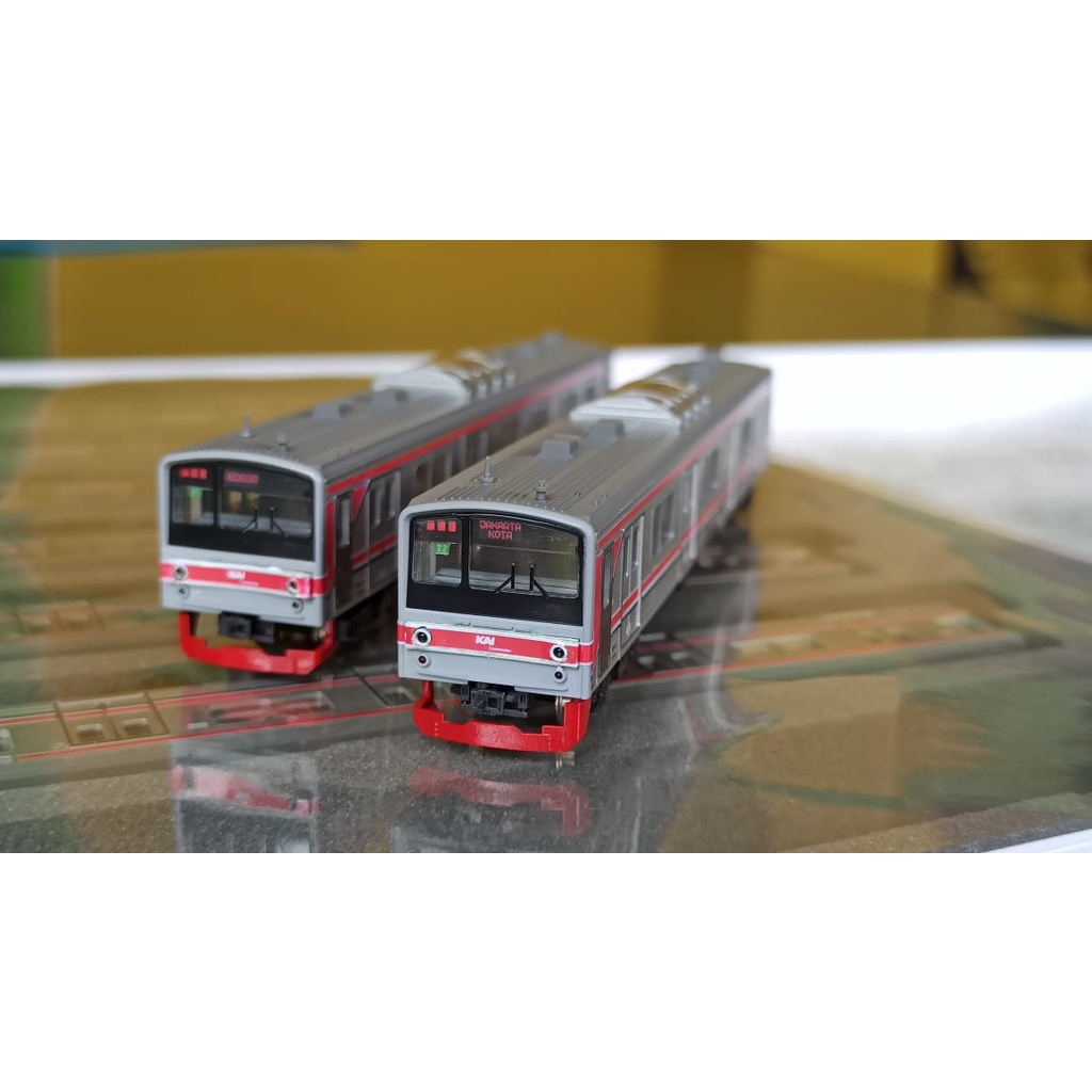 Jual MINIATUR N-SCALE KATO JR 205 NEW LIVERY KAIC | Shopee Indonesia