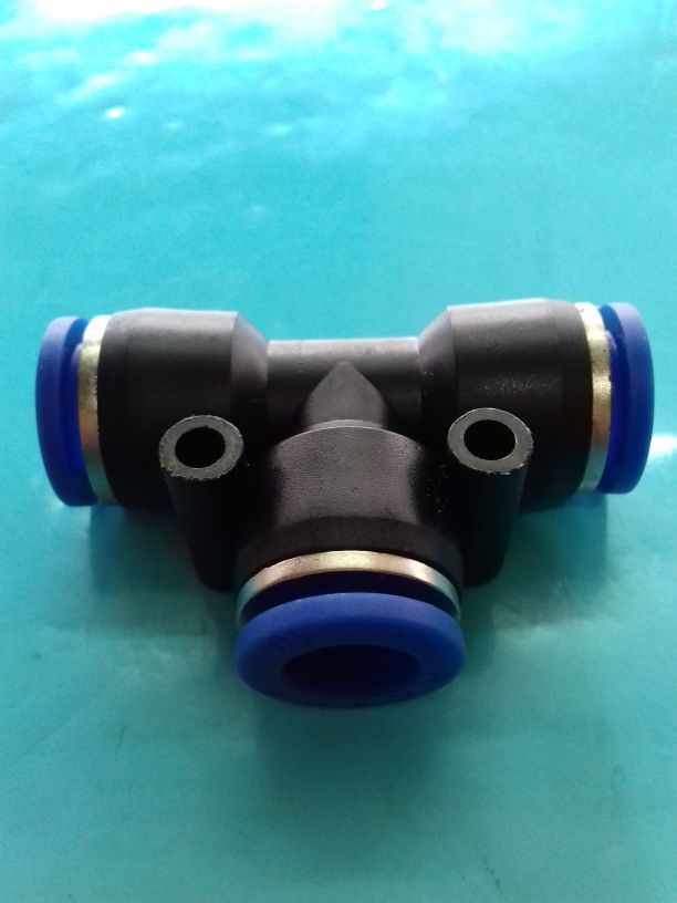 Jual NEPLE / FITTING TEE SELANG 6MM | Shopee Indonesia