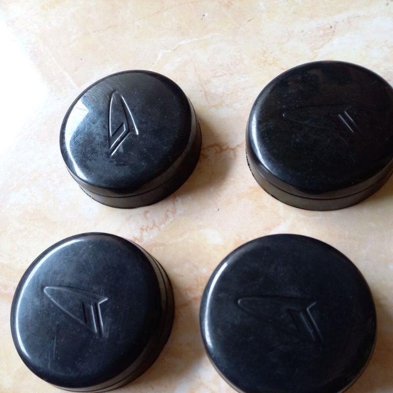 Jual tutup as roda zebra tutup velg daihatsu zebra dop roda espass ...
