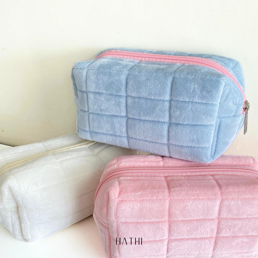 Jual Fluffy Pouch // Pouch Serbaguna // Makeup Pouch // Tempat Pensil ...