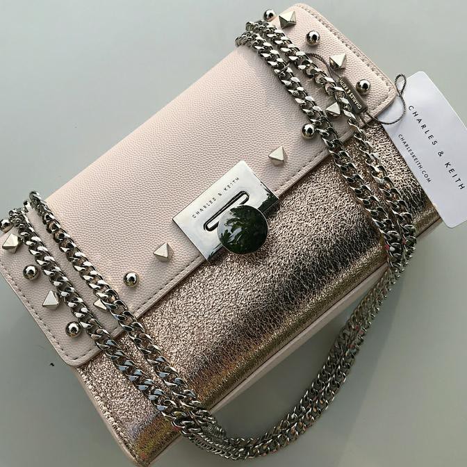 Jual Yuk Di Order Kakak..!!! Tas Wanita Charles And Keith Ori,Tas Batam ...