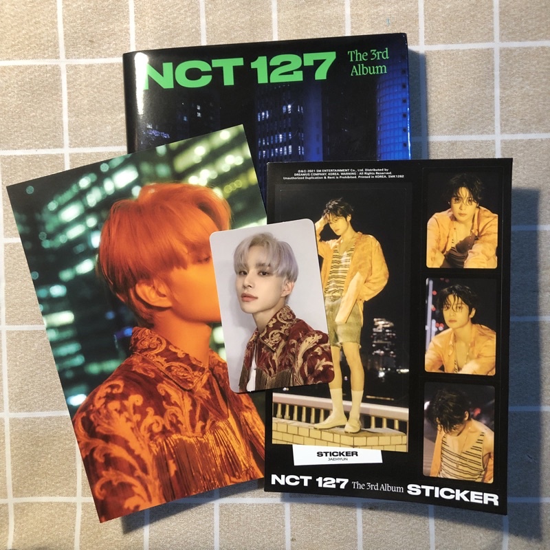Jual [NCT 127] Sticker Album Seoul City Ver. (Jungwoo Photocard ...