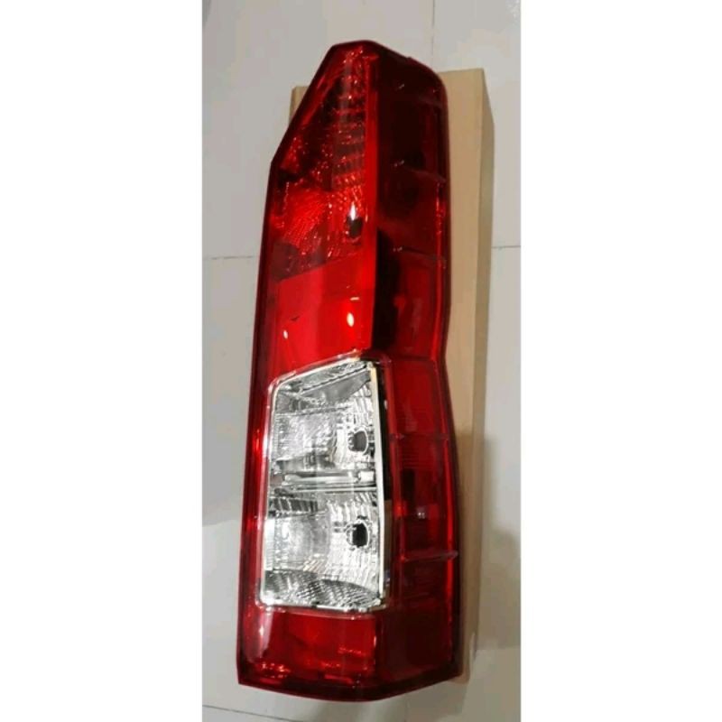 Jual TOYOTA HIACE TYPE PREMIO 2019 19 2020 20 LAMPU STOP LAMP STOPLAMP ...
