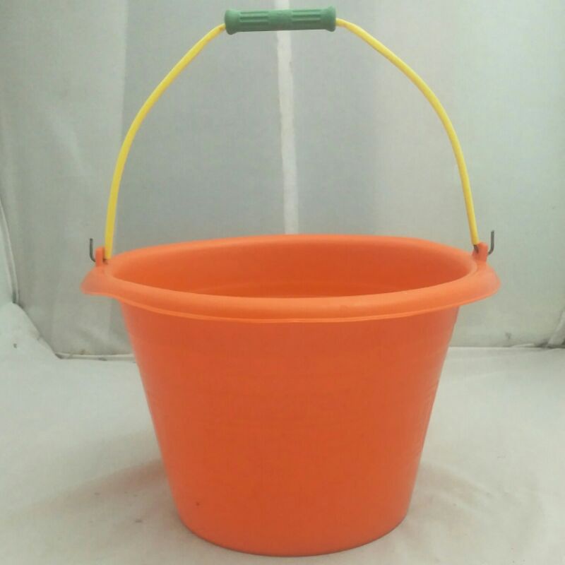 Jual Ember cor proyek anti pecah uk 18 orange BJ / ember plastik ...
