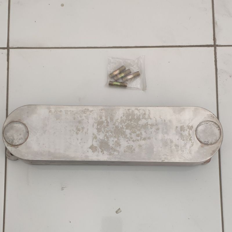 Jual Element Oil Cooler Mitsubishi 8DC9 9 Layer / Elemen Oli Cooler ...