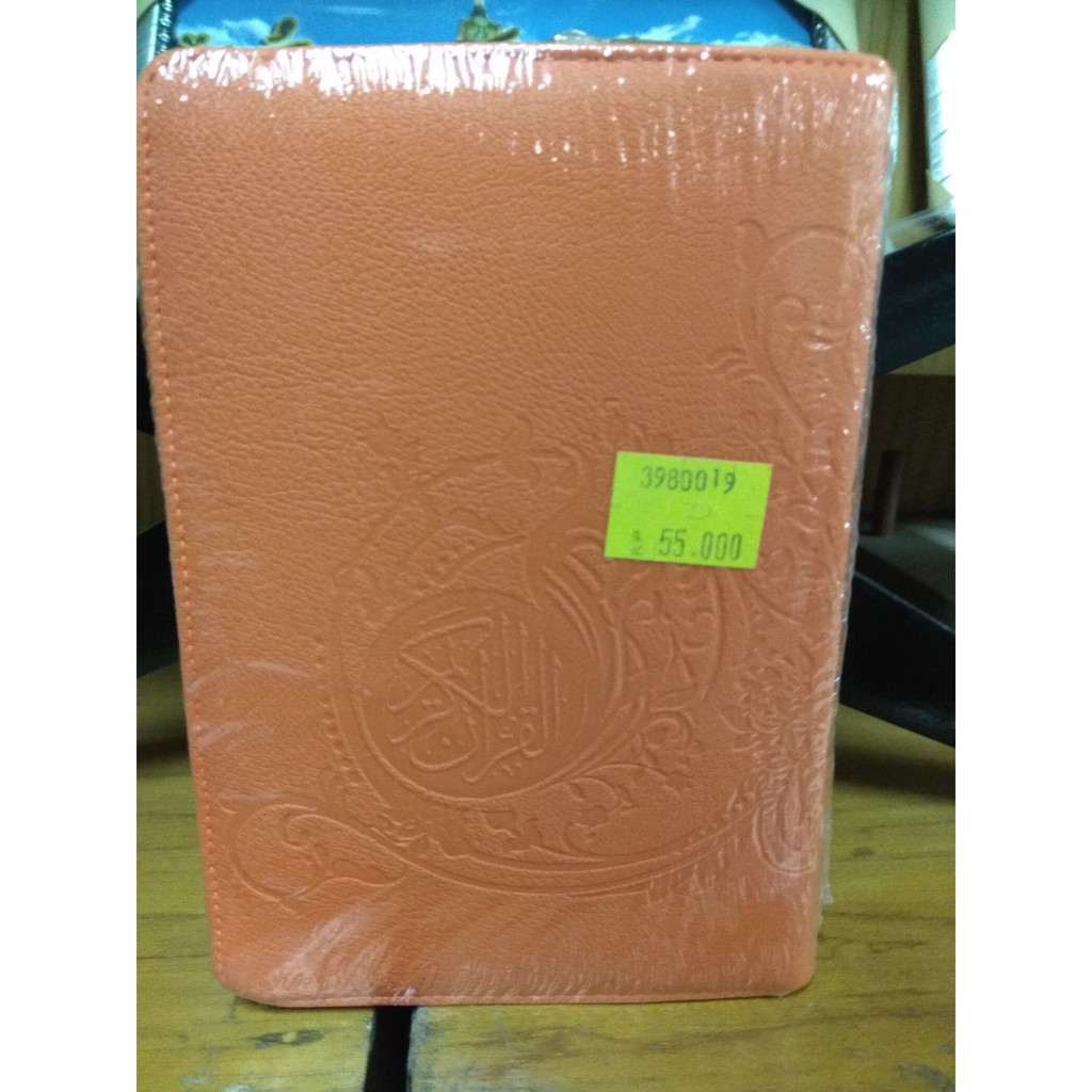 Jual Alquran dan Terjemah, Yasmina (syamil Quran) Ukuran A6 | Shopee ...