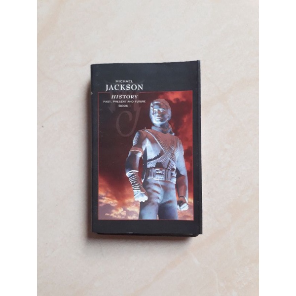 Jual MICHAEL JACKSON HISTORY BOOK 2 | Shopee Indonesia