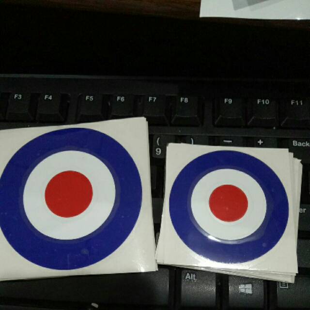 Jual Stiker cutting vespa target | Shopee Indonesia