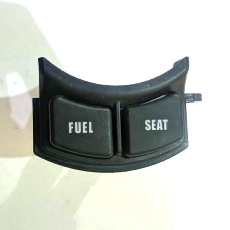 Jual TOMBOL SWITCH BUKA JOK SEAT TANGKI FUEL YAMAHA NEW NMAX 155 ...