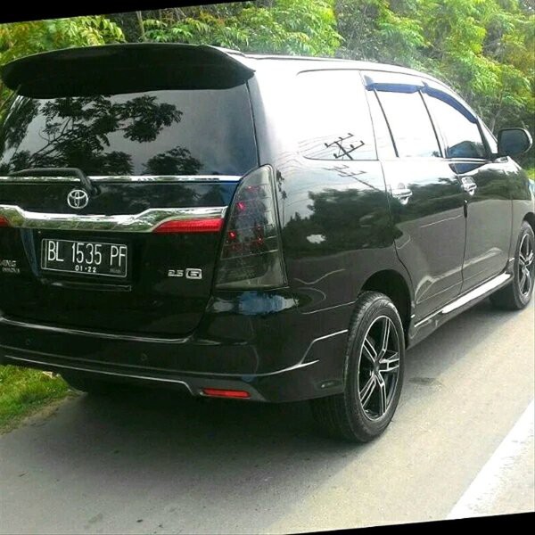 Jual BODYKIT Toyota kijang Innova 2014 vs style ONGKOS KIRIMNYA MURAH ...