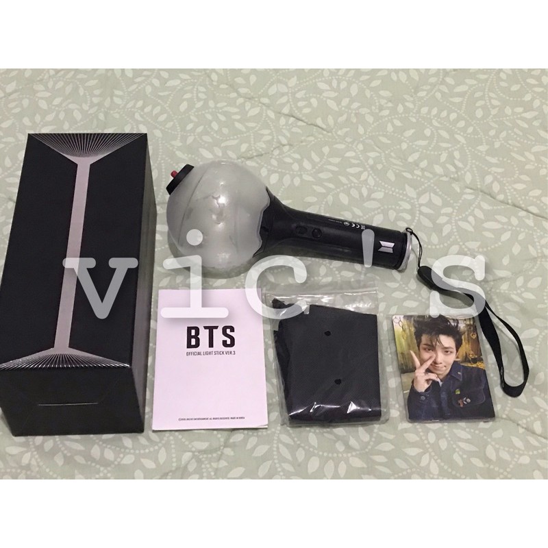 Jual BTS Official Lightstick - Army Bomb Ver. 3 + Photocard / PC Wajib ...