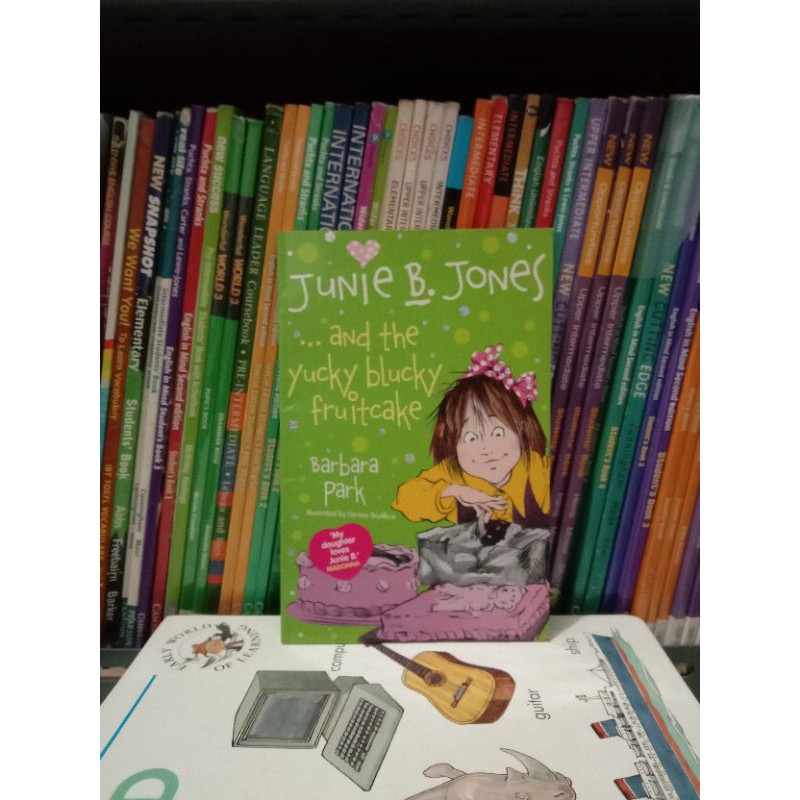 Jual AND THE YUCKY BLUCKY FRUIT CAKE - Junie B Jones | Shopee Indonesia