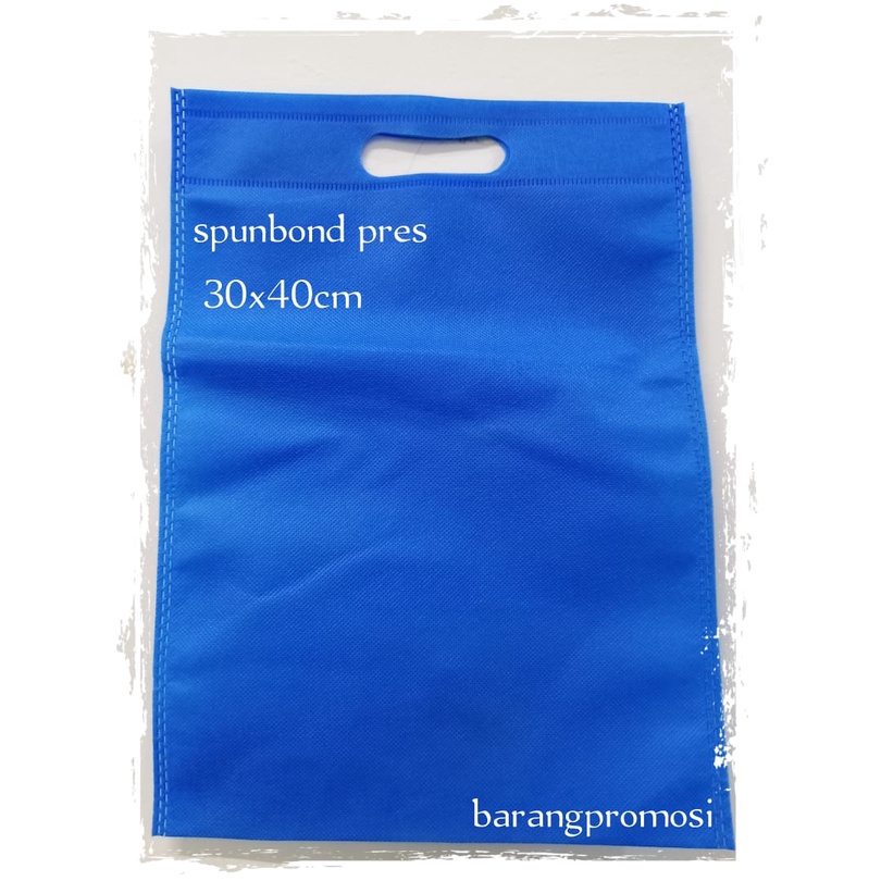 Jual Tas Kain Spunbond Press Oval Ukuran 30x40 / Goodiebag Warna Biru ...