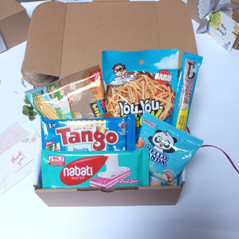 Jual Hampers snack/Hampers Snack ultah/Hampers Snack box/ Snack box ...