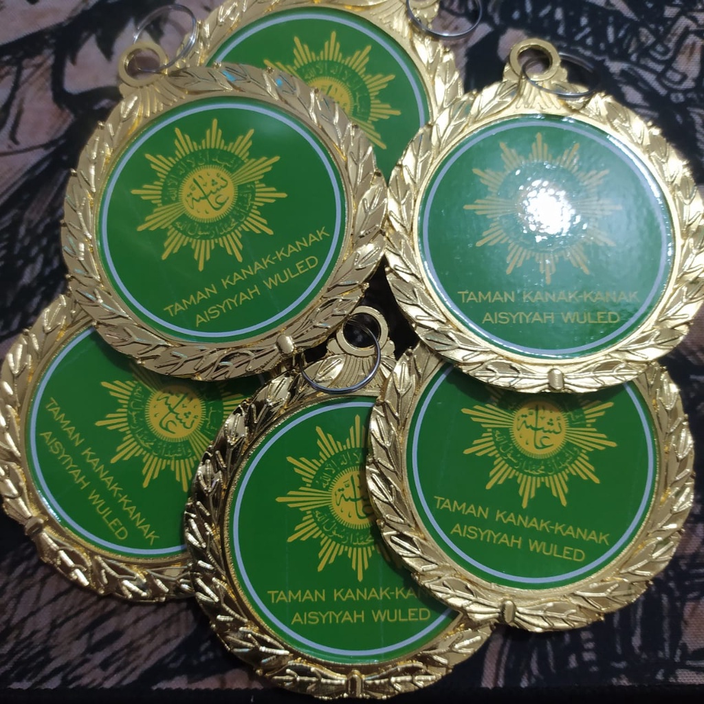 Jual Paket 20 - Custom Medali Logam Besi Medali Mendali Emas Perak ...