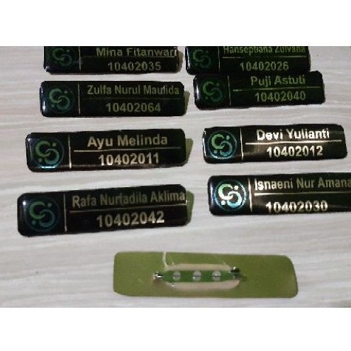 Jual name tag /papan nama | Shopee Indonesia