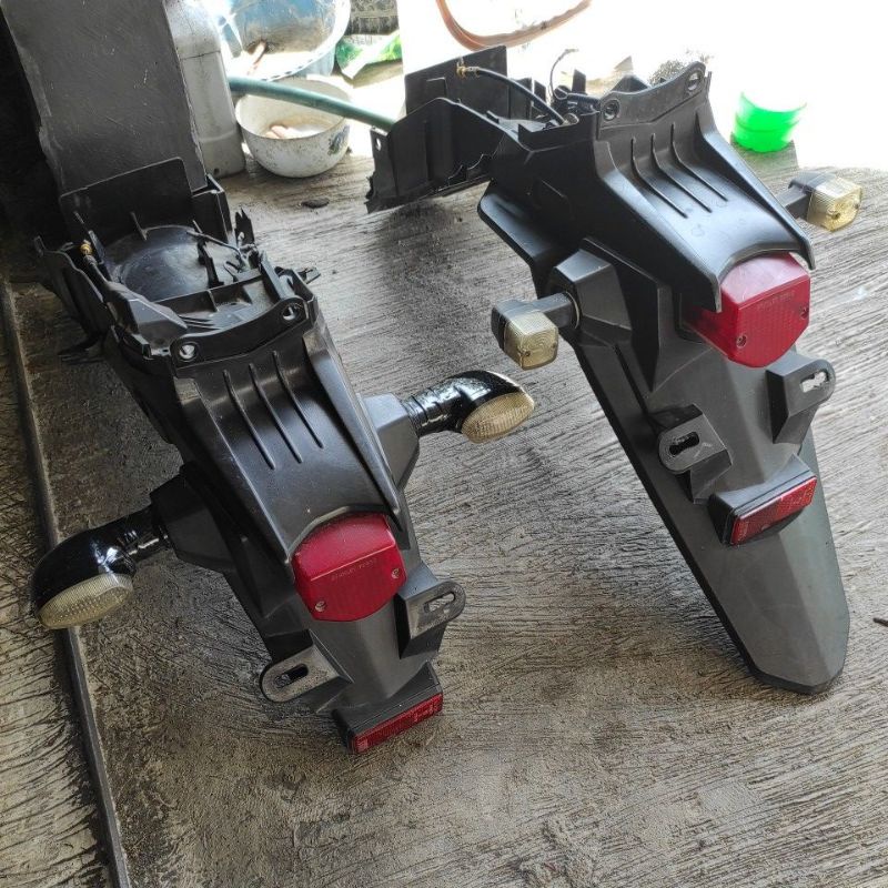 Jual Selebor spakbor slebor byson belakang original | Shopee Indonesia