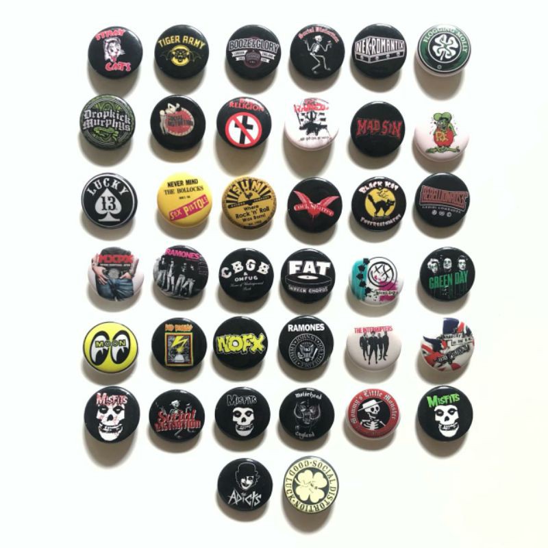 Jual Button pin / pin button 25mm / merch band | Shopee Indonesia