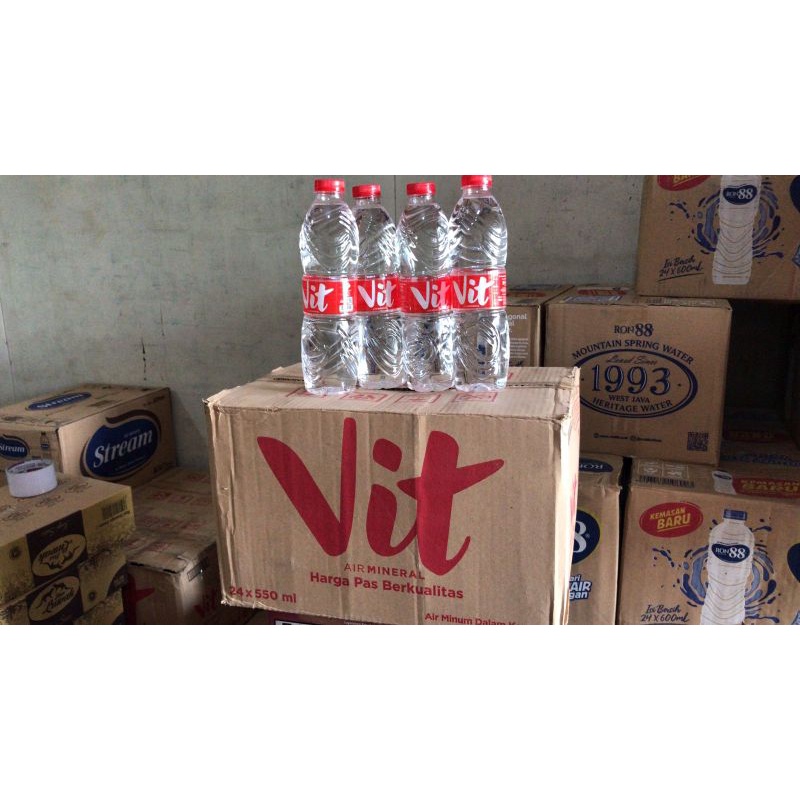 Jual VIT AIR MINERAL 550ML 1 DUS ISI 24 BOTOL | Shopee Indonesia
