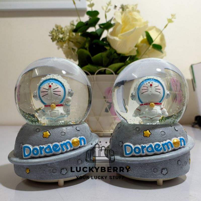 Jual Snowball / Pajangan Bola Kaca Music Box Medium + Lampu Salju ...