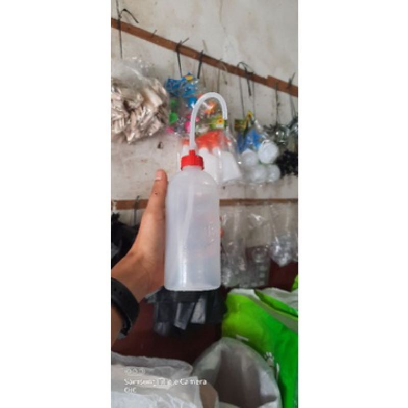 Jual botol semprot 500ml buat isi ulang air minum burung | Shopee Indonesia