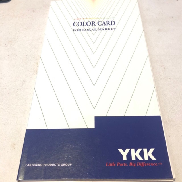 Jual Katalog Warna Resleting YKK (Color Card Book) | Shopee Indonesia