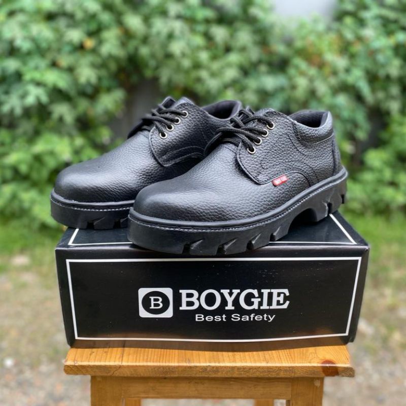 Jual sepatu pria / sepatu safety / sepatu kerja / sepatu pria original ...