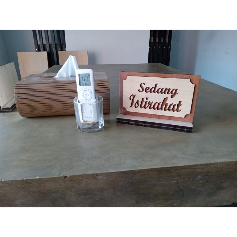 Jual TANDA SEDANG ISTIRAHAT STAND BOARD SIGN TOKO MEJA KASIR TULISAN ...