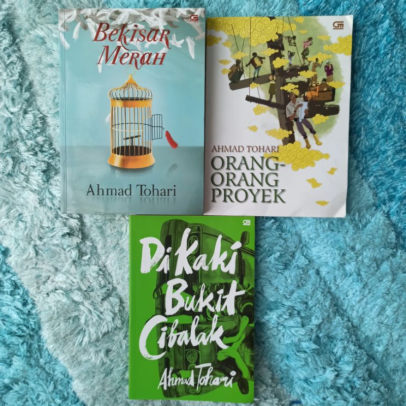 Jual AHMAD TOHARI ~ Bekisar Merah, Di Kaki Bukit Cibalak, Orang-orang ...