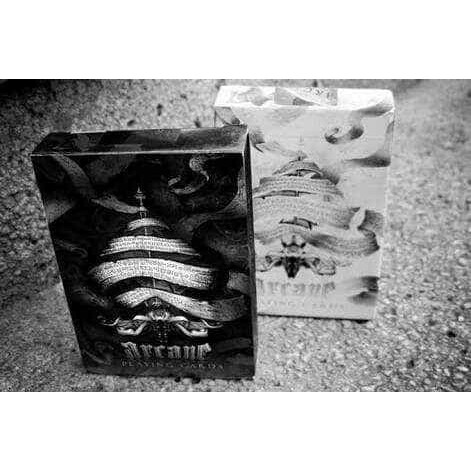 Jual Kartu Remi: Arcane Black / White (pilih salah satu) | Shopee Indonesia